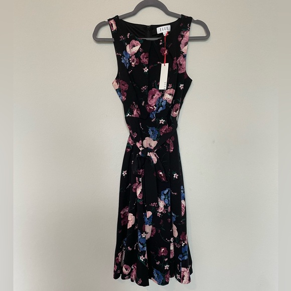 Elle | Dresses | Nwt Floral Elle Dress | Poshmark